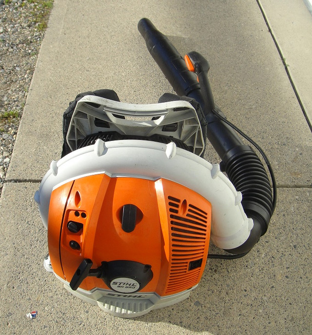 STIHL BR 550 BACKPACK BLOWER - If the ad is posted yes it is still ...