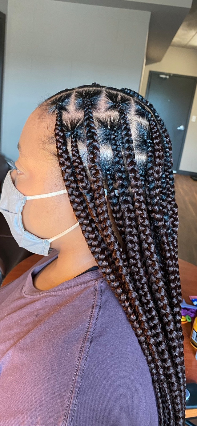 knotless Braids Box Braids Ponytails Toronto Braider - Hey I am located ...