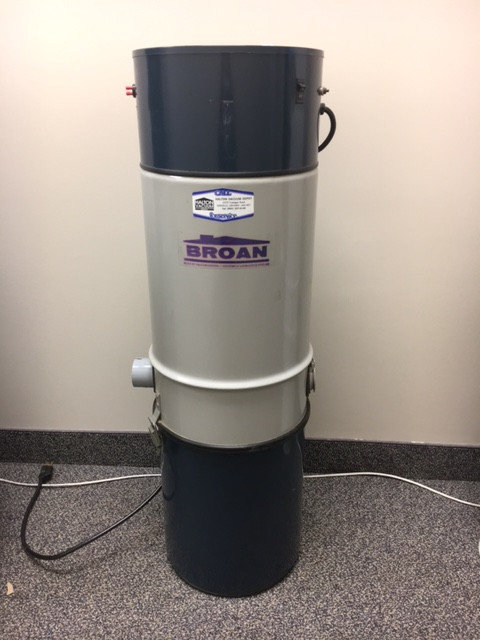 USED BROAN CENTRAL VAC CANISTER WITH NEW MOTOR 660 AIR WATT - NO EMAILS ...