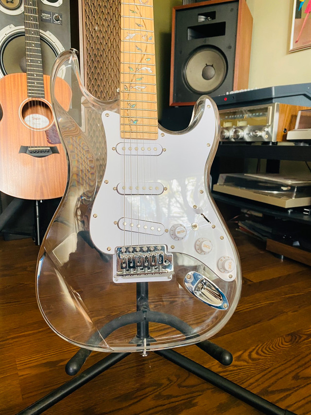 Fender Custom Shop Clear Acrylic Stratocaster Electric Guitar ...