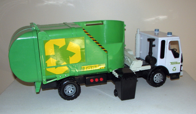 TONKA MIGHTY FLEET RECYCLING GARBAGE TRUCK with SOUND EFFECTS - TONKA ...