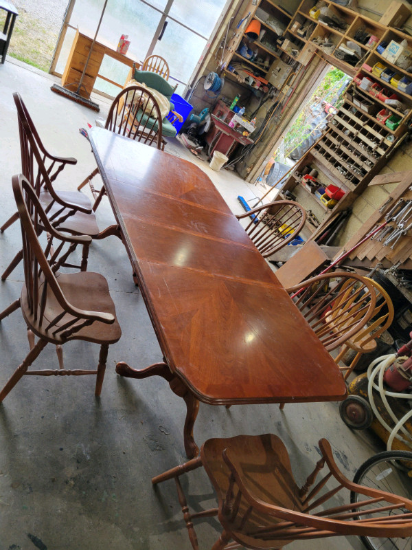 AS IS 9x4 Solid cherry Table with 7 chairs 3 extra sections - Has been ...