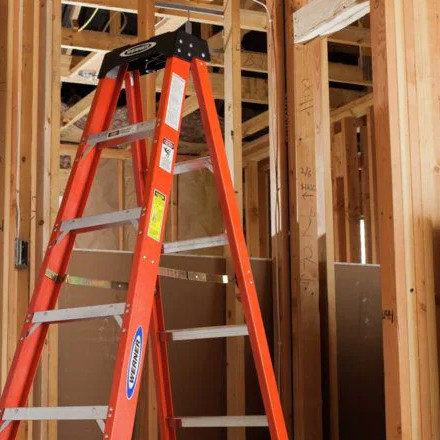 Contractor Ladders 40ft 8ft 6ft 4ft Shut down business - Have ...