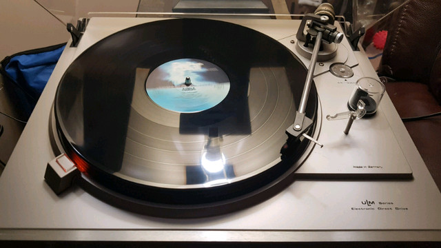 Dual Direct Drive Stereo Turntable Record Player - Near mint fully ...