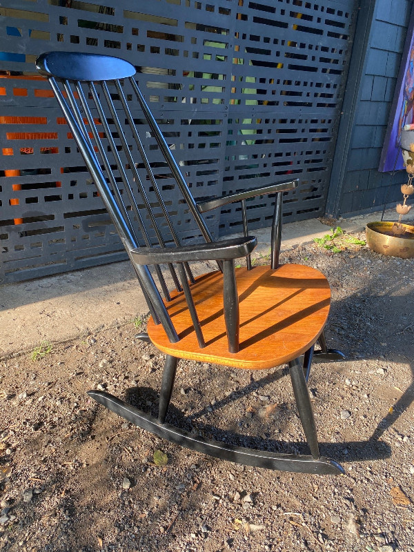 Vintage Teak And Black Lacquer Rocking Chair - Classic Mid Century Teak ...