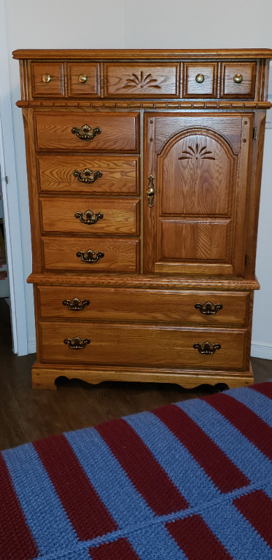 Commode bureau vetement pour homme en chene massif a vendre - Commode ...