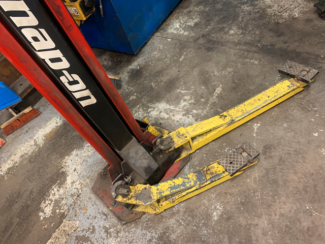 Snap on wheeltronic 9000 lb hoist lifts, Lethbridge - Snap on ...