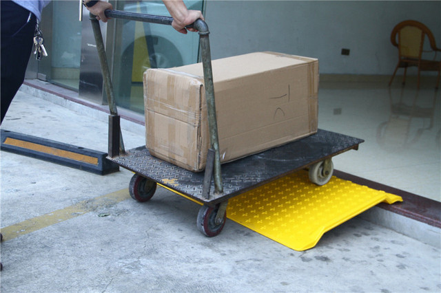 curb ramp ground level ramp container ramp loading ramps - ll kinds of ...
