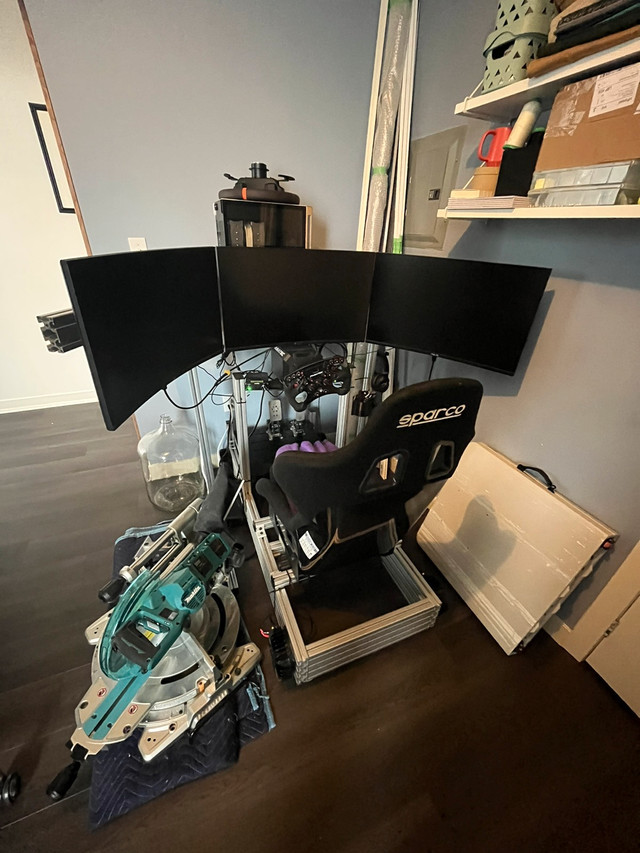 Sim Racing Rig FANATEC heusinkveld triple monitor - Thinking about ...