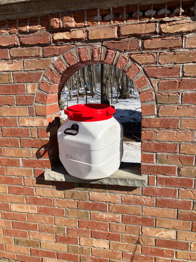 The 50 L Square Boy Canoe Bear Camping Barrel - 50 L CurTec Canoe Bear ...